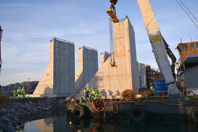 Stockholm Royal Seaport: towards a smart port city model - AIVP