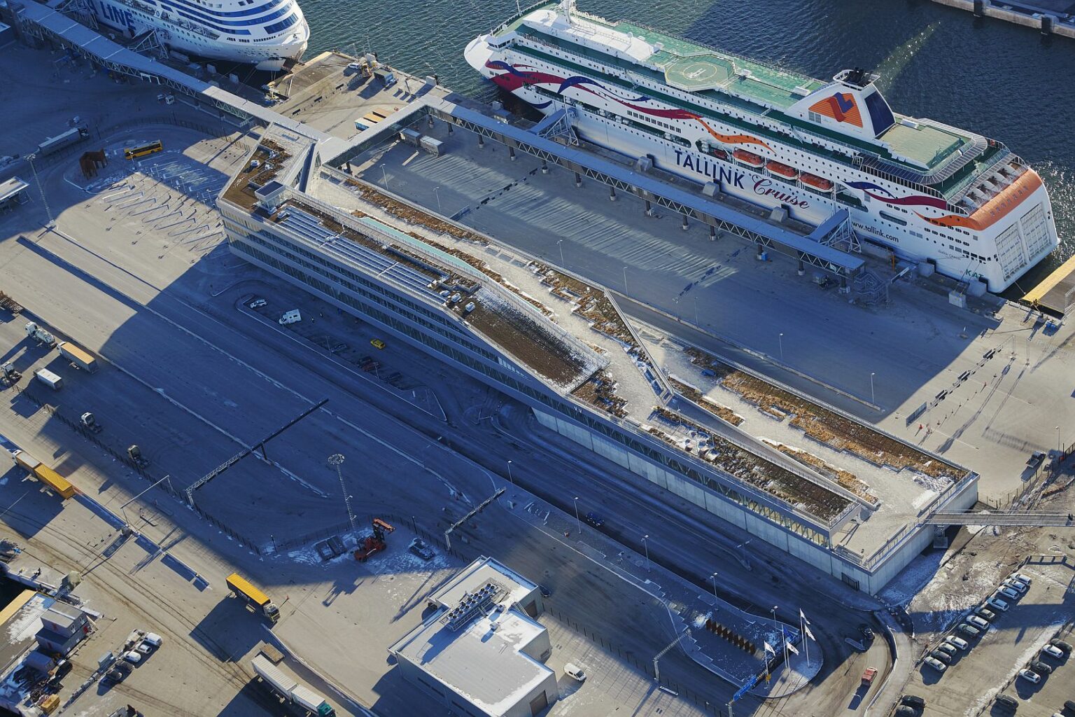 Stockholm Royal Seaport: towards a smart port city model - AIVP