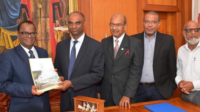 Municipality of Port Louis and Mauritius Ports Authority: Working ...